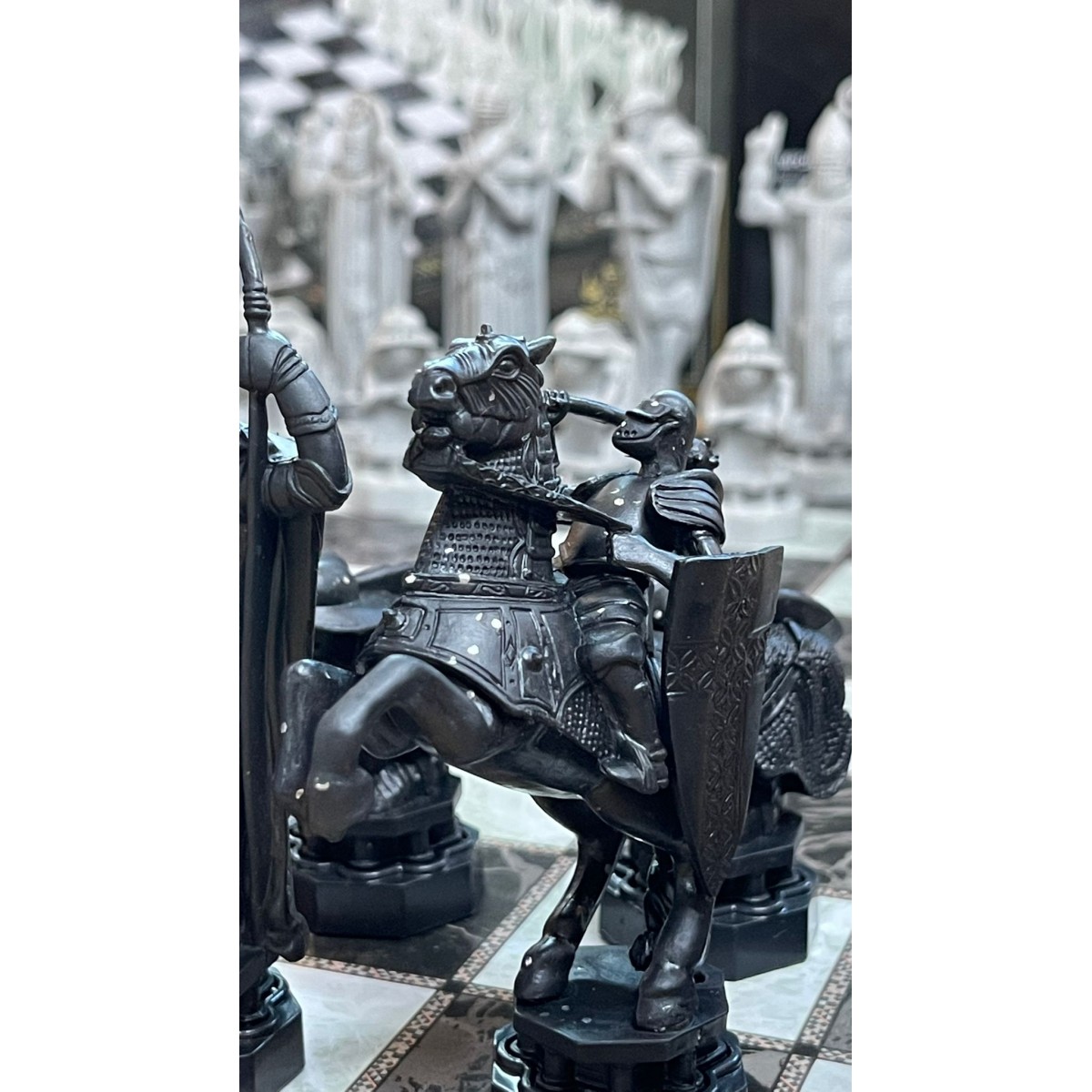Harry Potter Wizard Chess Set (Board Game)